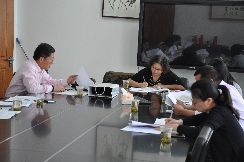 “有效设计学生实践活动，提升学生高层次思维”主题研修活动